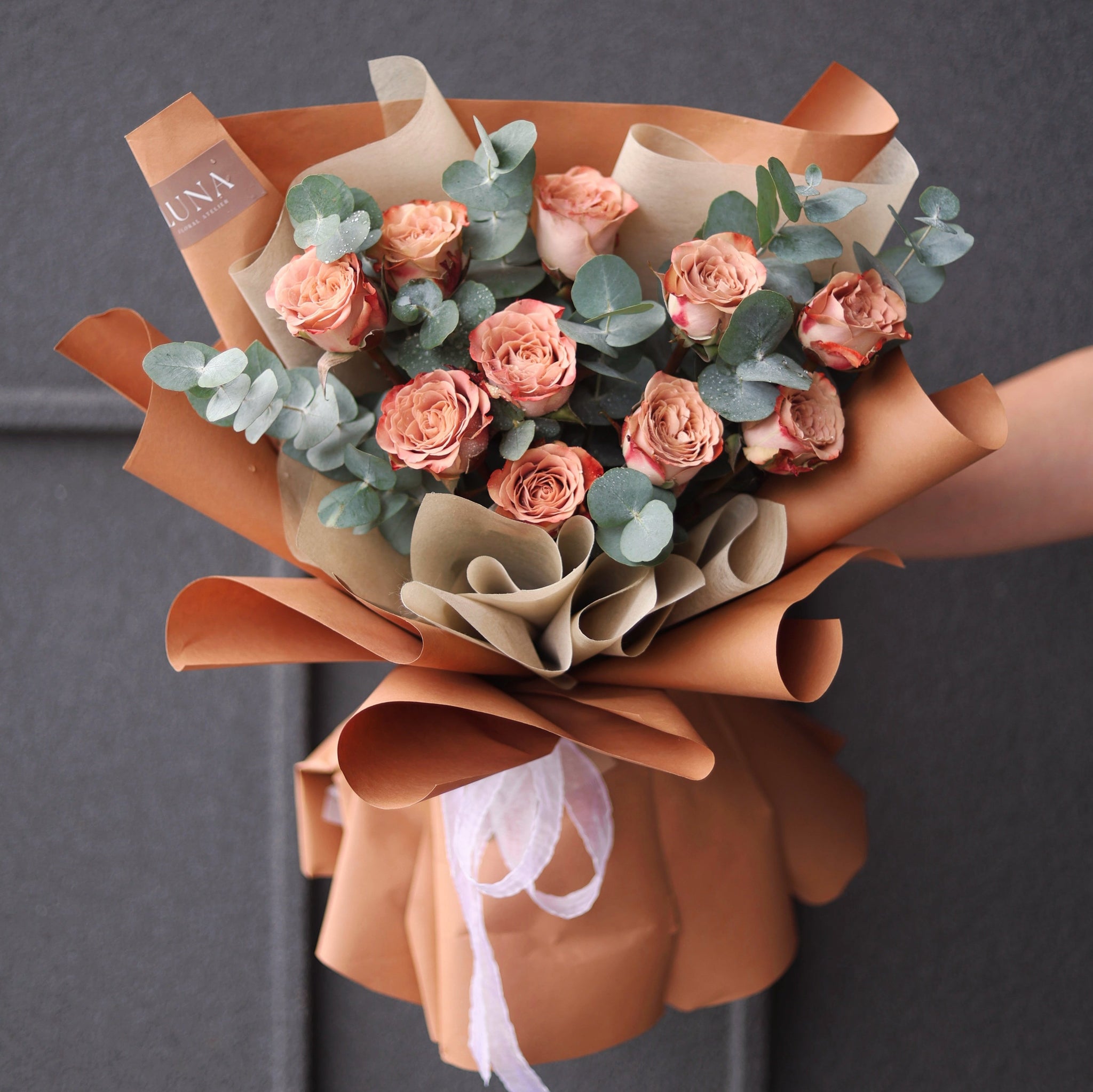 Nala Bouquet - Fresh Cappuccino Roses