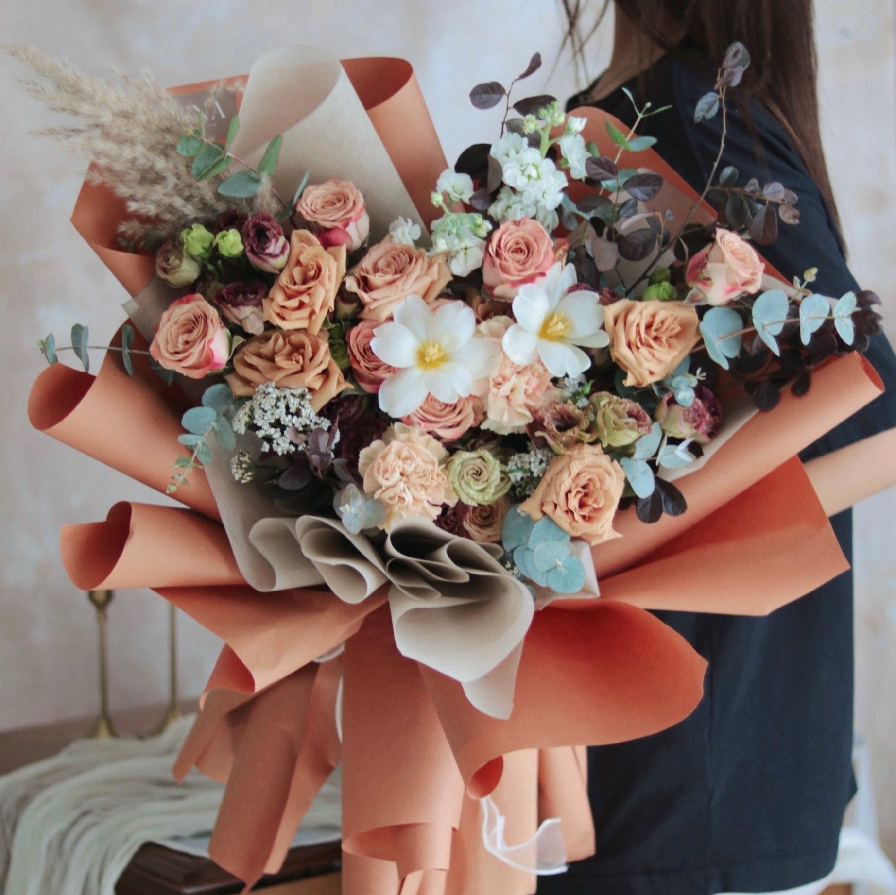 Claire Bouquet - Timeless Vintage Blooms | Premium Bouquets KL