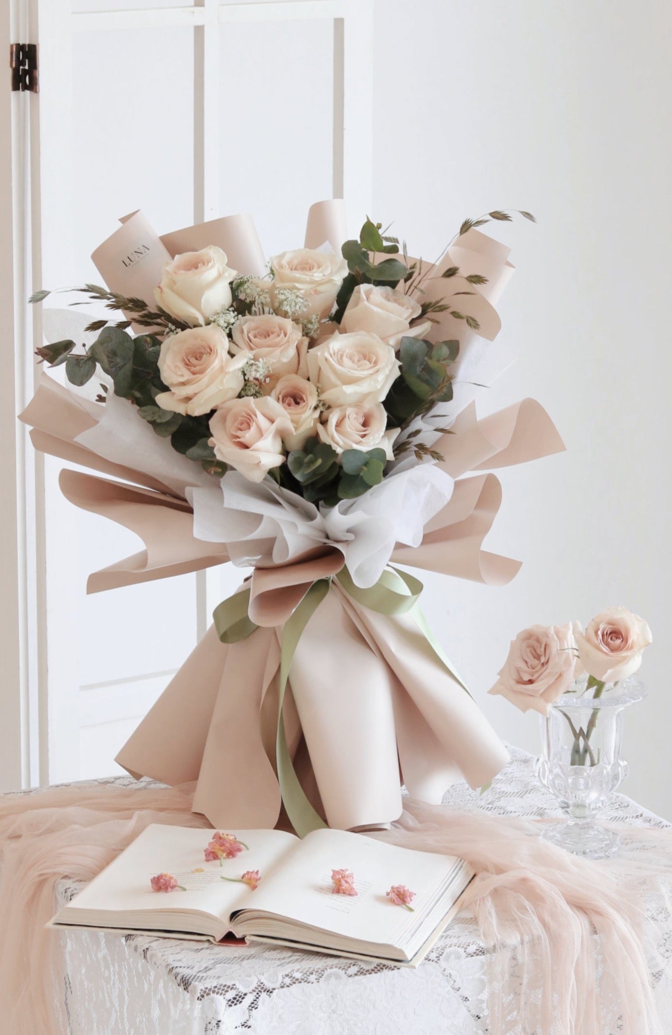 Quinn – Luna Floral Atelier