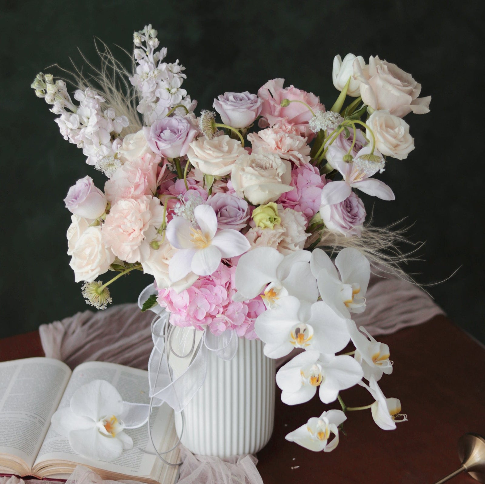 Heidi Vase - Fresh Flowers